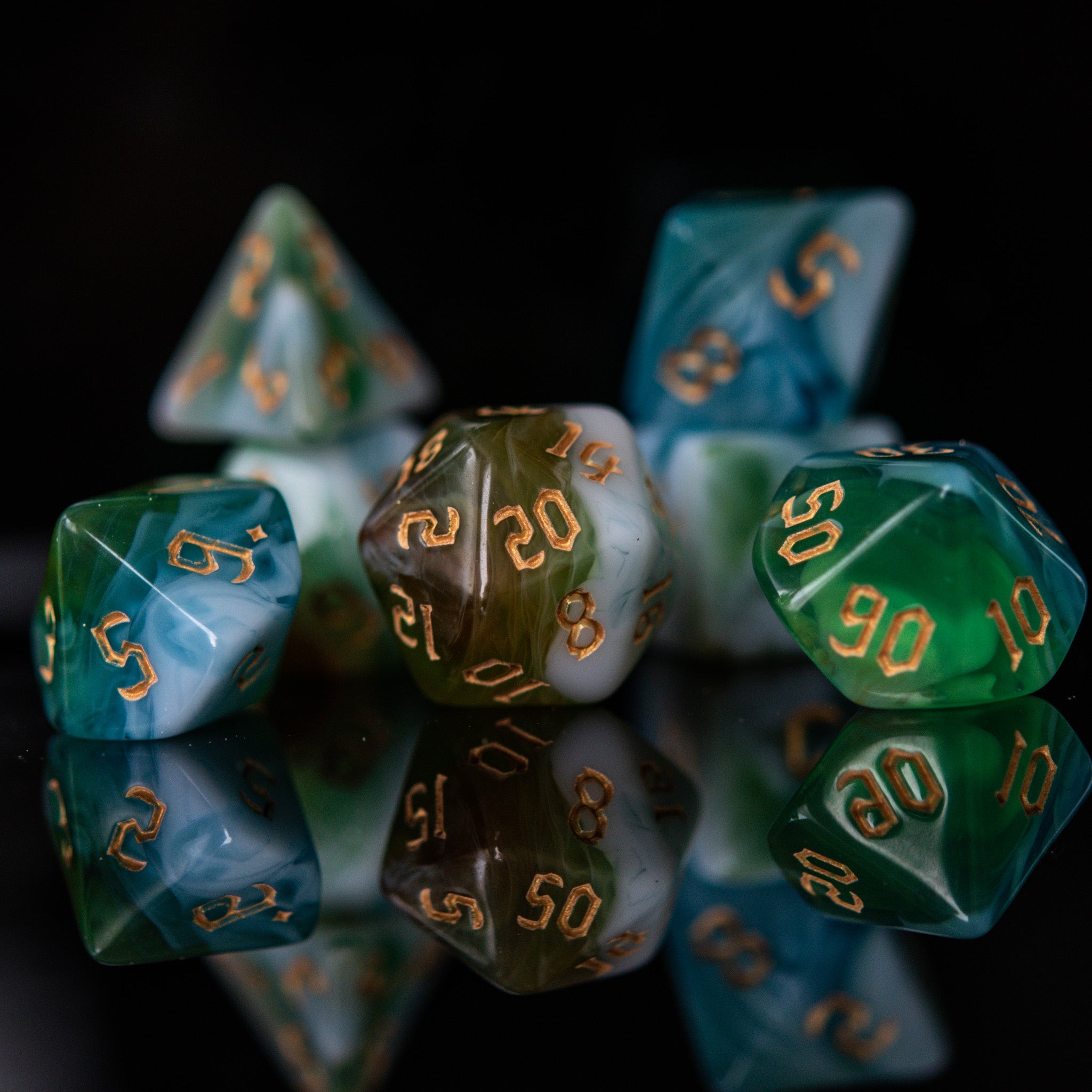 Cleric Class Acrylic Dice Set – SCOVILLED